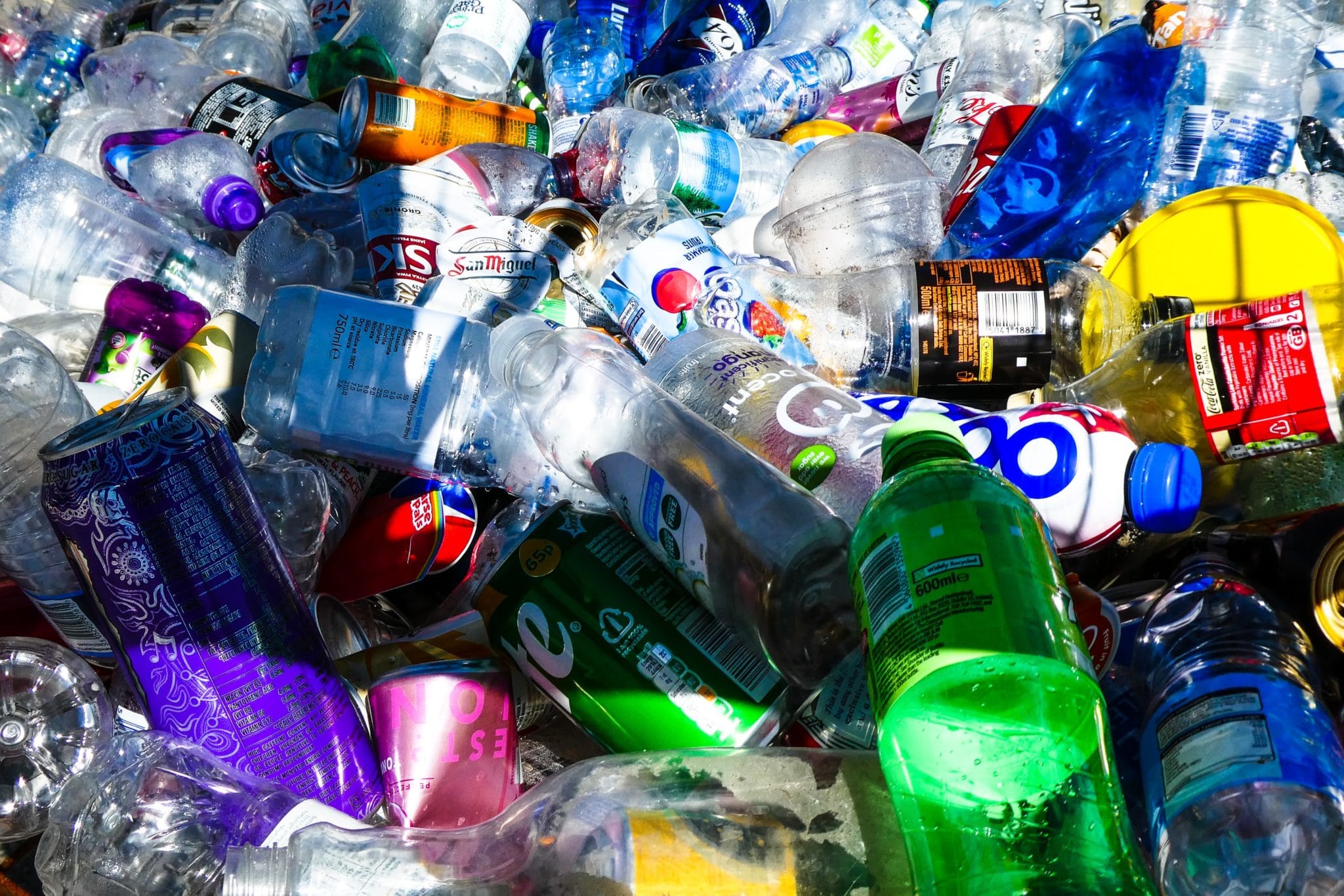 15 Ways to Reduce Your Plastic Waste | Earth.Org