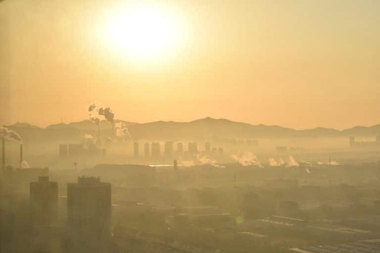 Explainer: What Is Ozone Pollution? | Earth.Org