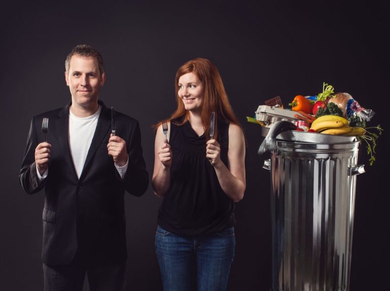 6 Must-See Documentaries About Food Waste in 2023 | Earth.Org
