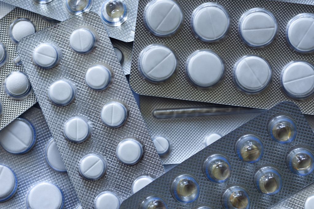 How Medical Packaging Is Changing Amid Environmental Concerns | Earth.Org