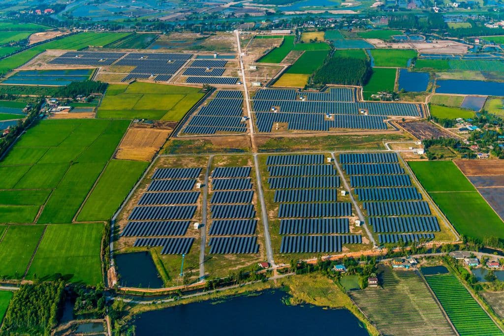 Is the Solar Supply Chain System Broken? | Earth.Org
