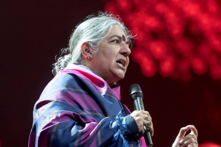 Women Leading the Fight for Climate Justice | Earth.Org