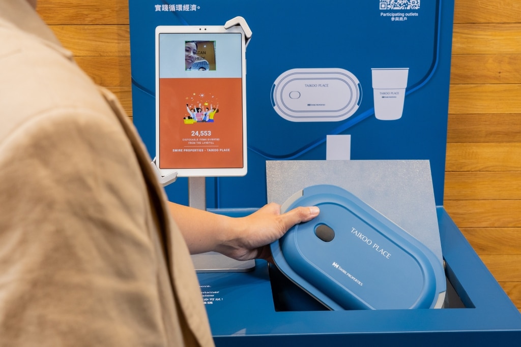 Plastic Crisis: These Municipalities Are Turning to Reuse Systems